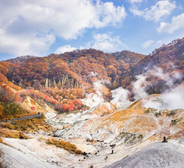 Hokkaido Weather in October 2026: Autumn Foliage with First Snows