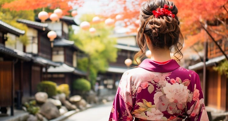 11-Day Traditional Japan Tour: Historical and Lively