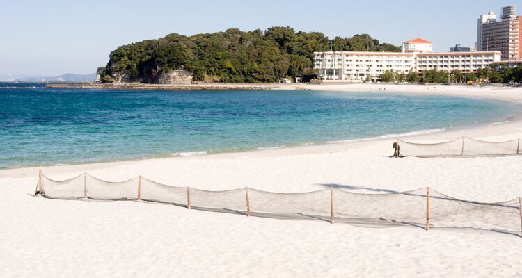 12 Best Beaches in Japan for Families and Couples