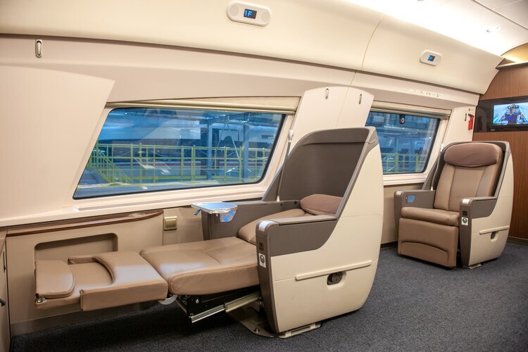 Japan Shinkansen Guide: How to Ride It for an Easy Trip